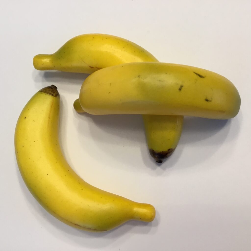 Lille naturtro mini banan - Også form & størrelse- Dekolagersalg