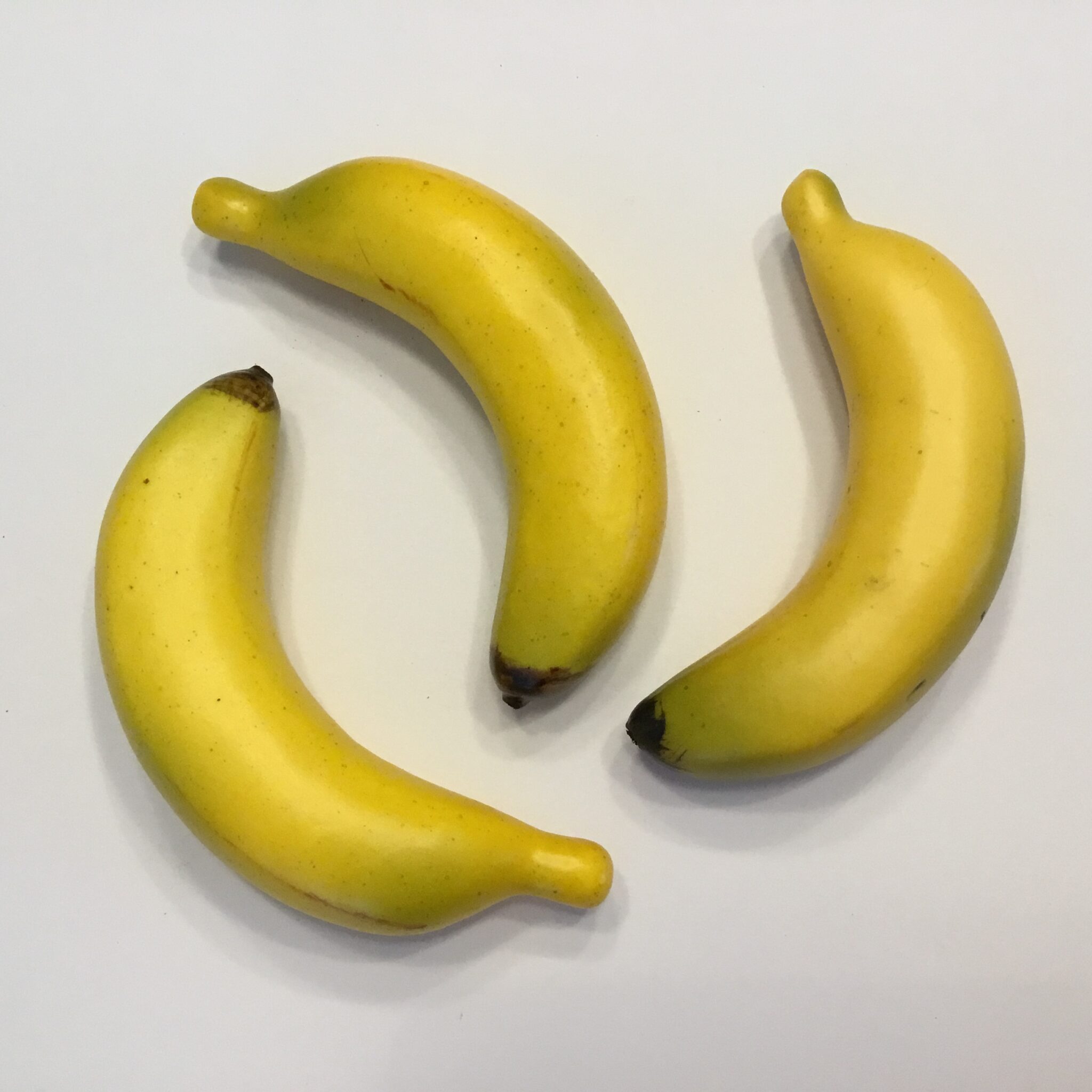 Lille naturtro mini banan - Også form & størrelse- Dekolagersalg